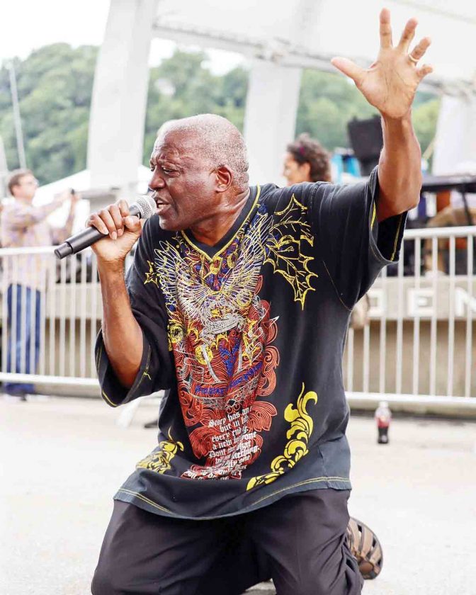 John Ellison to perform at Parkersburg rowing club | News, Sports, Jobs ...